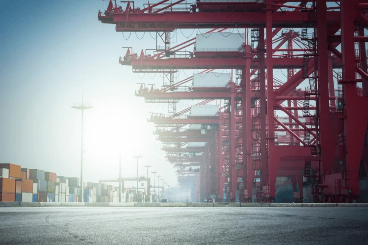 Shipping from China to USA: Best Freight Forwarding Tips