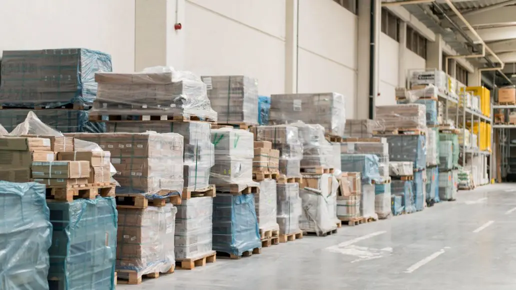 Palletized Freight Benefits: Why and When to Choose It